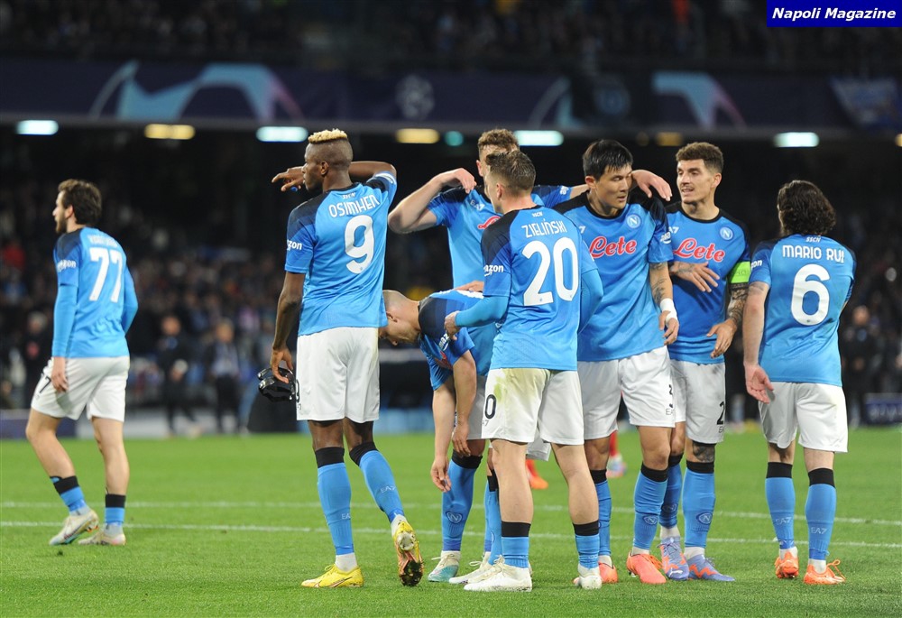 255 FOTO NM - Napoli-Eintracht: il racconto da bordocampo in HD, dal ...