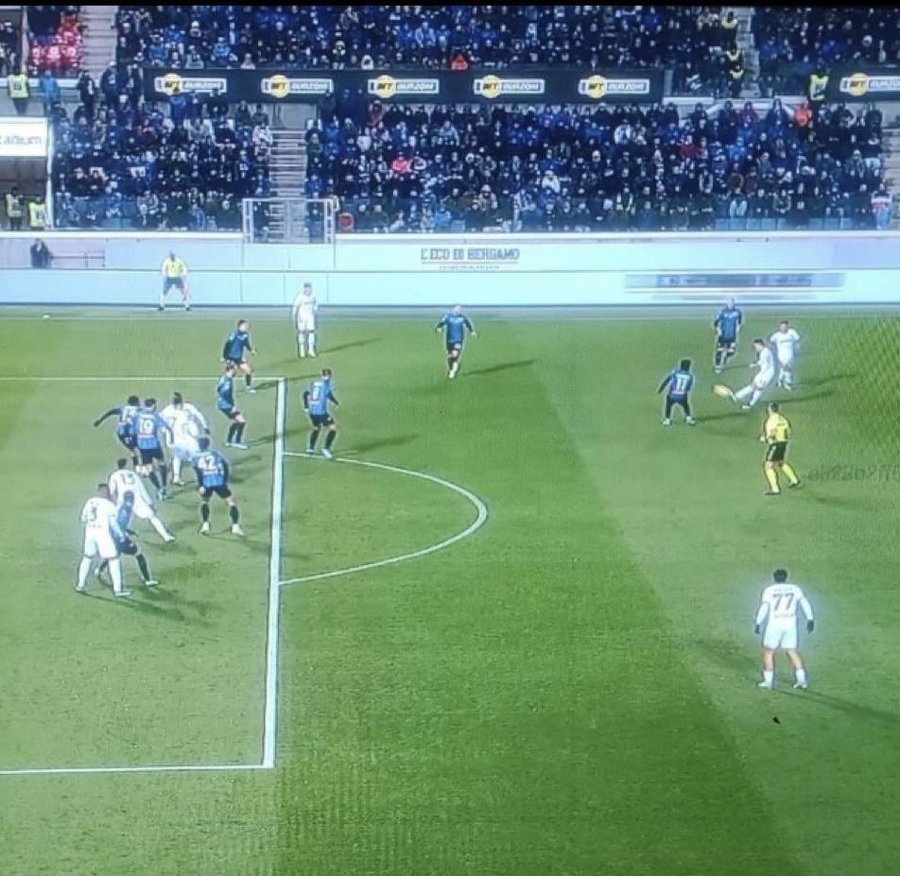 MOVIOLA - Atalanta-Napoli, gol annullato a Rrahmani per fuorigioco: ancora molti dubbi