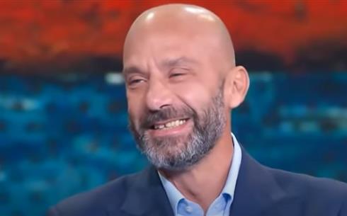 VIALLI - La moglie Cathryn e le due figlie hanno incontrato Papa Francesco