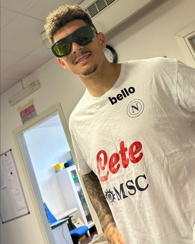 FOTO ZOOM - Capitan Giovanni Di Lorenzo con gli occhiali da sole nello ...