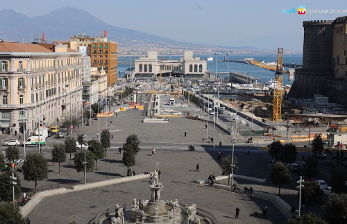 VIDEO - Piazza Municipio liberata dal cantiere VIDEO - Piazza Municipio liberata dal cantiere