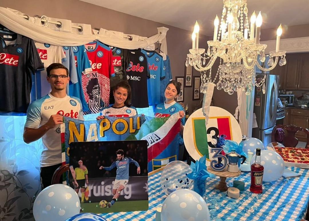VIDEO + FOTO SHOW NM - Napoli, che entusiasmo per lo Scudetto da New York!