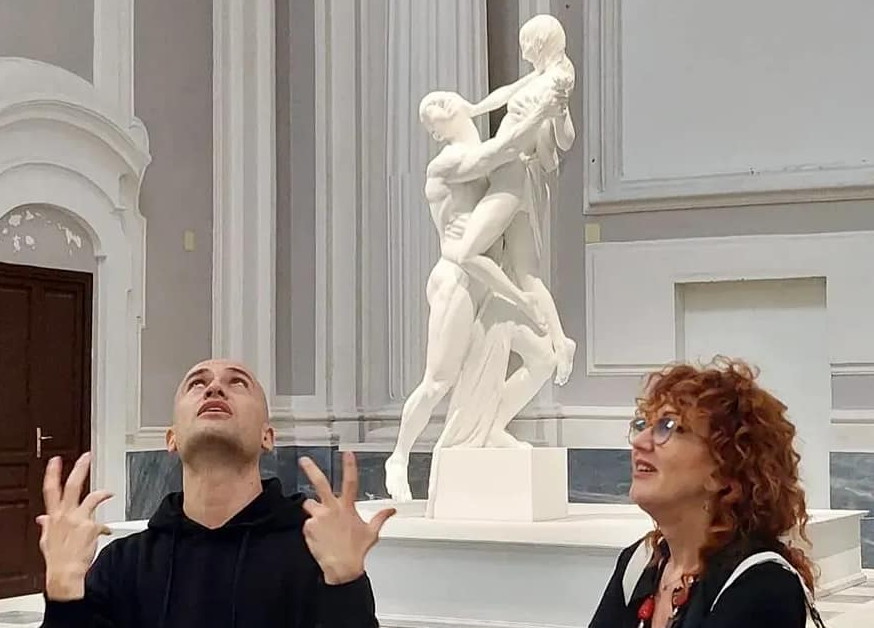 LA VISITA - Fiorella Mannoia: "A Napoli per visitare il Museo Jago ...